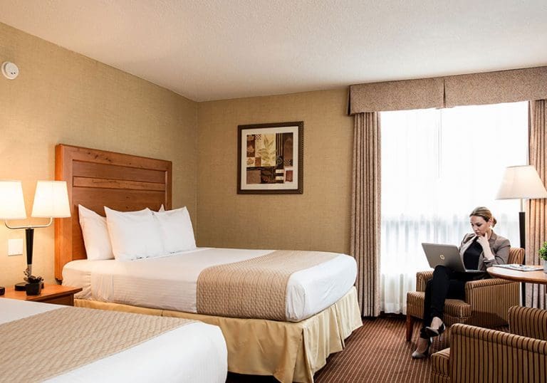 Rooms & Accommodations | Days Inn Downtown Edmonton – Alberta